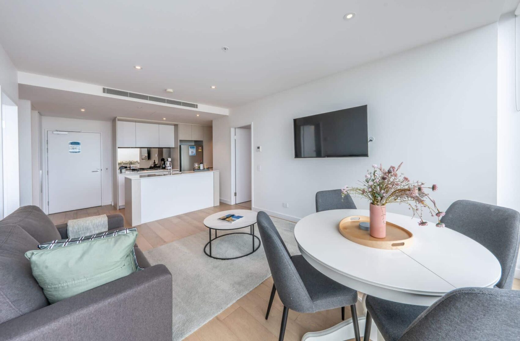 Melbourne Short Stay Rentals - Melbourne Private Apartments